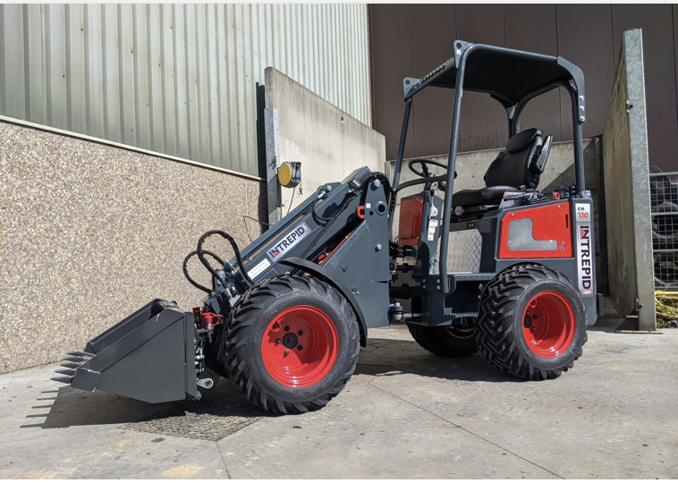 INTREPID LOADERS - Budd's All Tractor